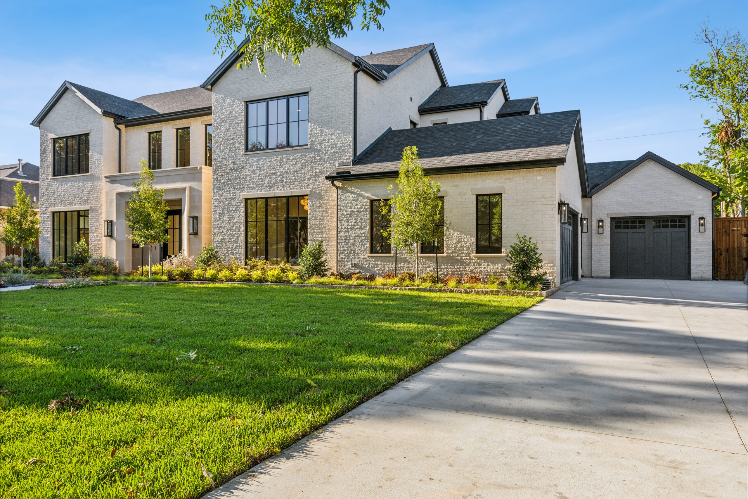 MCR Luxury Homes | Exceptional Craftsmanship & Unique Designs in Dallas